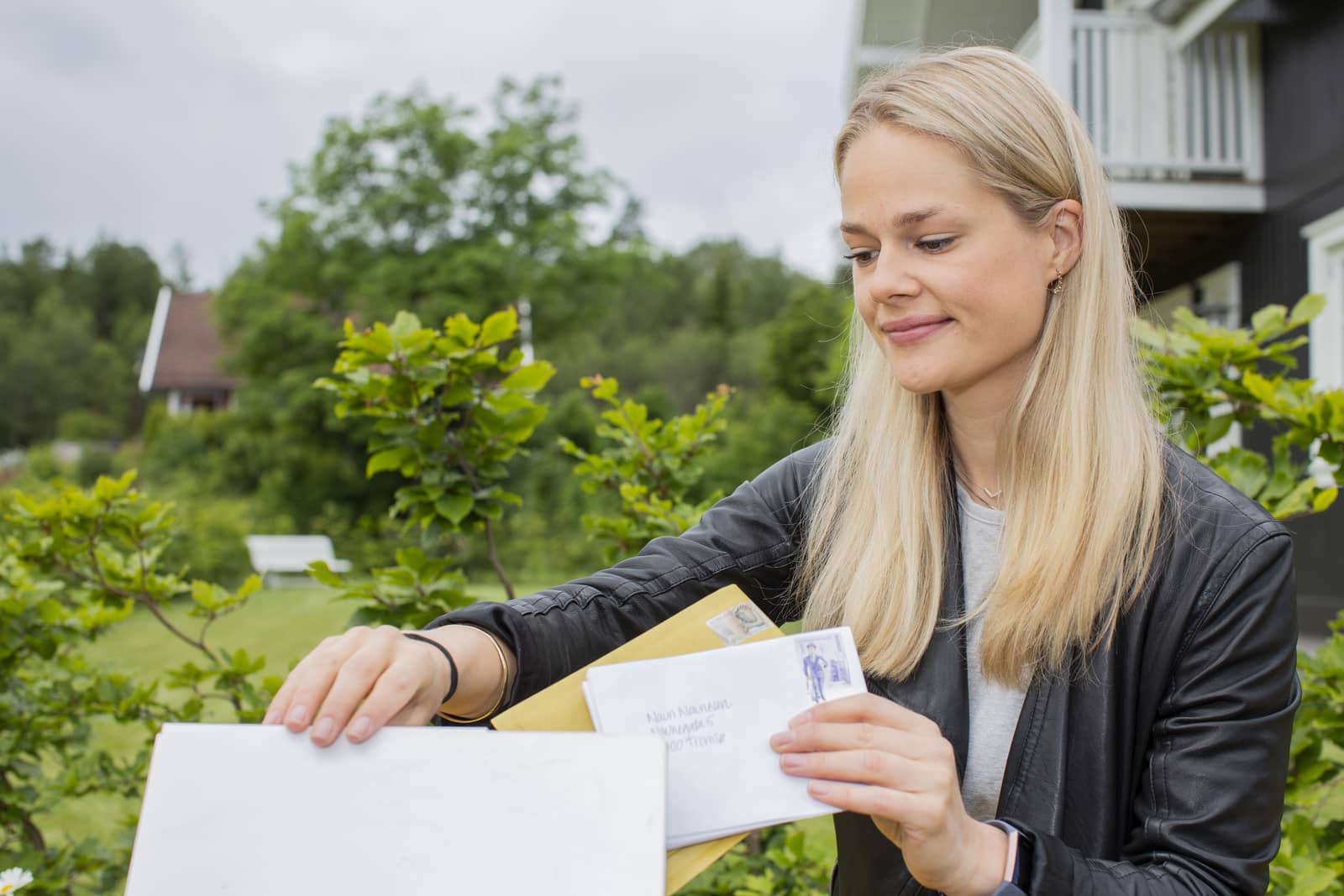 Annonsørinnhold: Slik kan du trygt sende og motta pakker